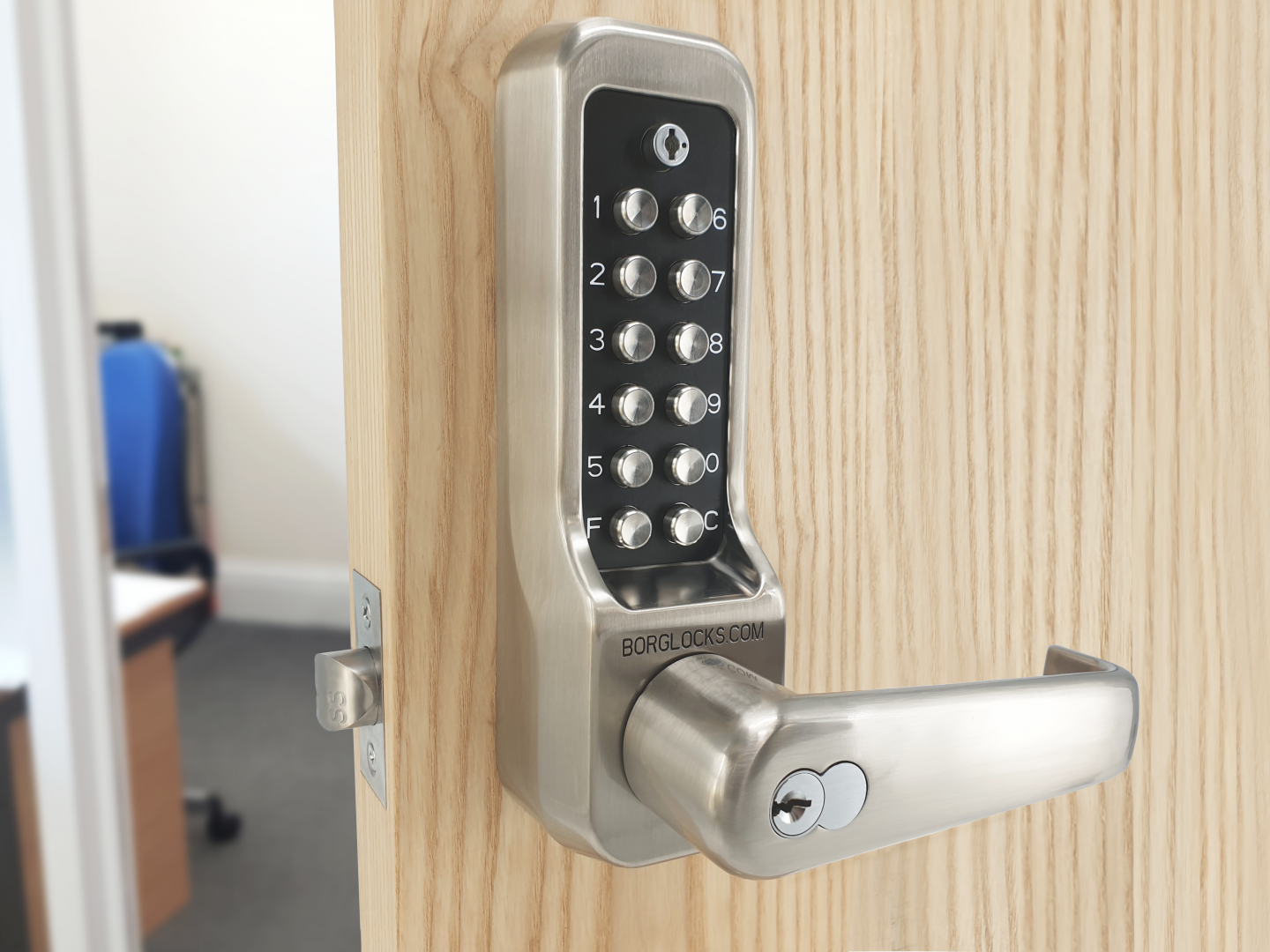 BL7707 ECP – Heavy duty lever turn keypad with internal lever handle ...